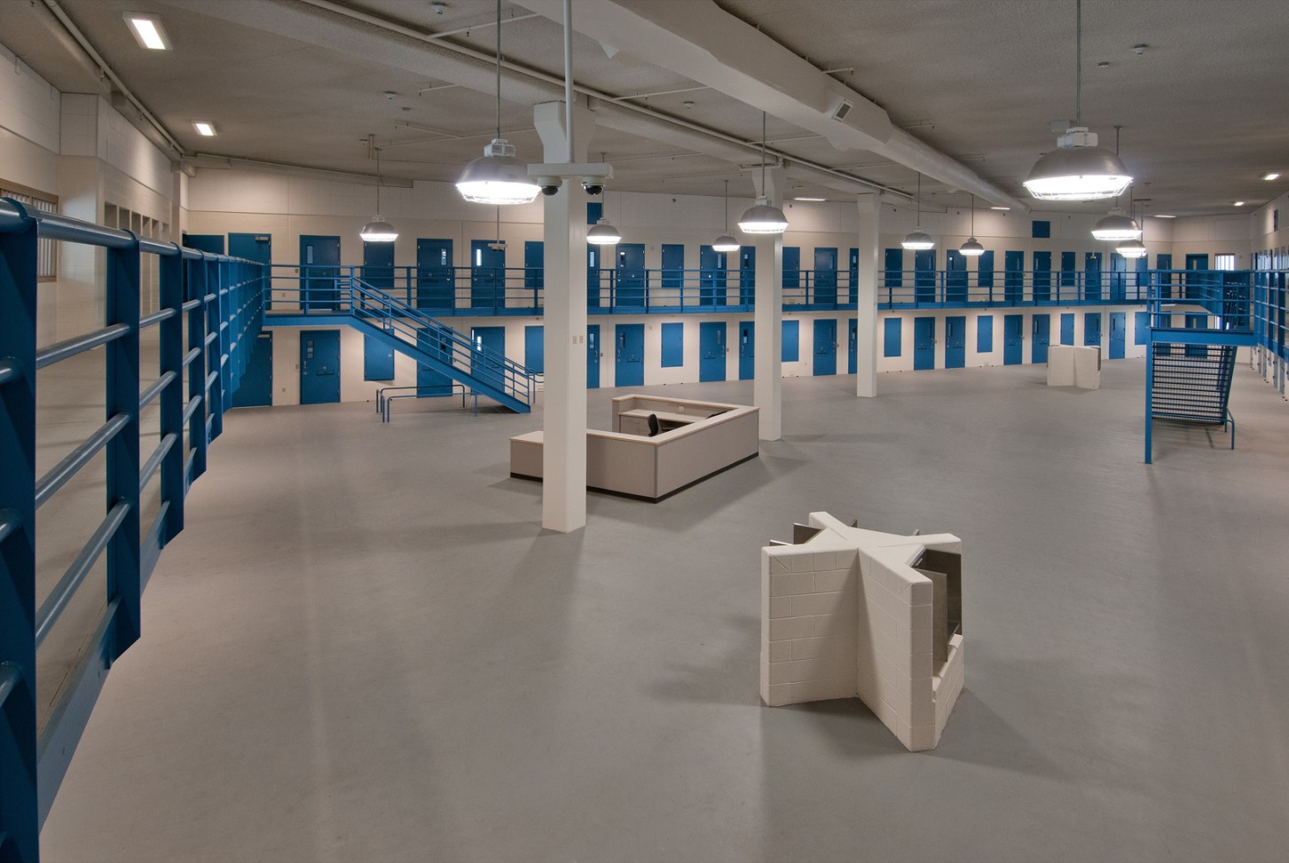 Federal Correctional Institute & Prison Camp | Clark Construction