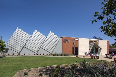 CSU Long Beach Horn Center and University Art Museum Renovation | Clark ...