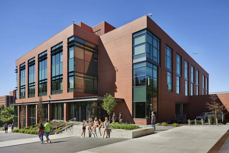 The Spark Innovation Hub Revolutionizes Education at Washington State ...